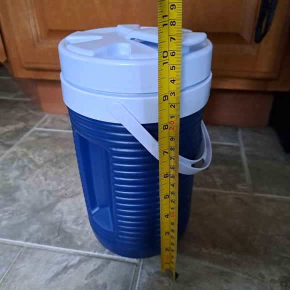 Rubbermaid | Dining | Rubbermaid Blue Water Jug Cooler | Poshmark